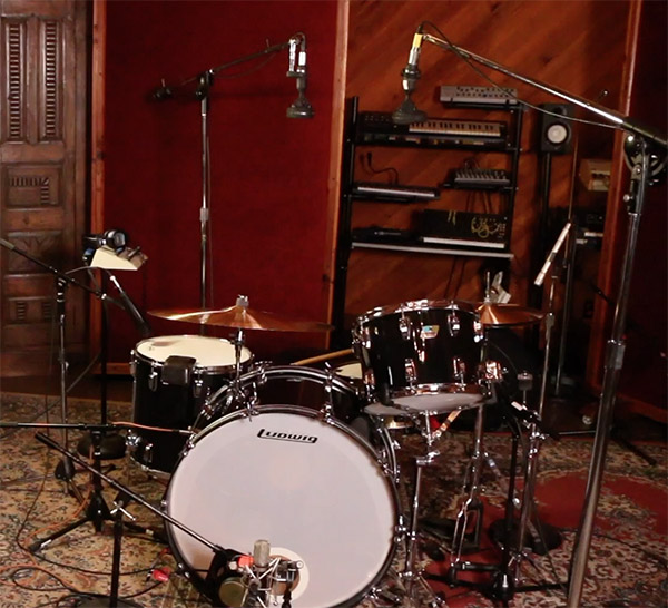 RECORDING DRUMS with Grammy Nominee MATTHEW WEISS - Pro Mix Academy